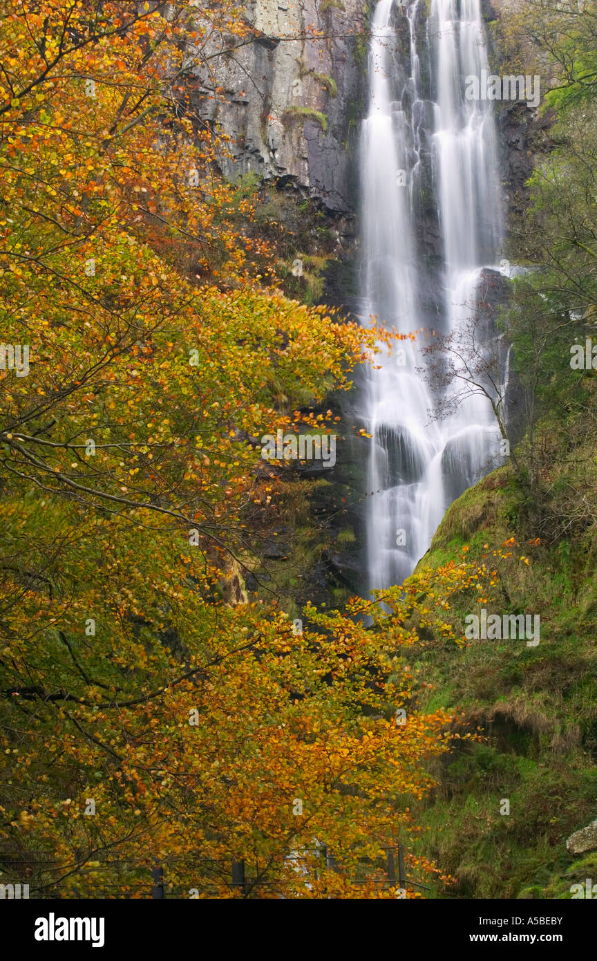 Pistyll rhaeadr waterfalls, wales hi-res stock photography and images ...