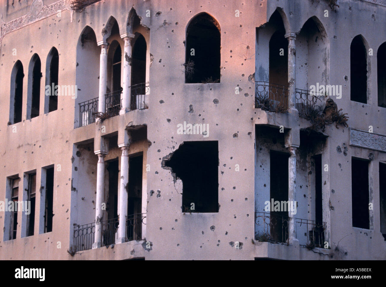 Building with bullet holes, Solidere, Beirut, Lebanon Stock Photo - Alamy