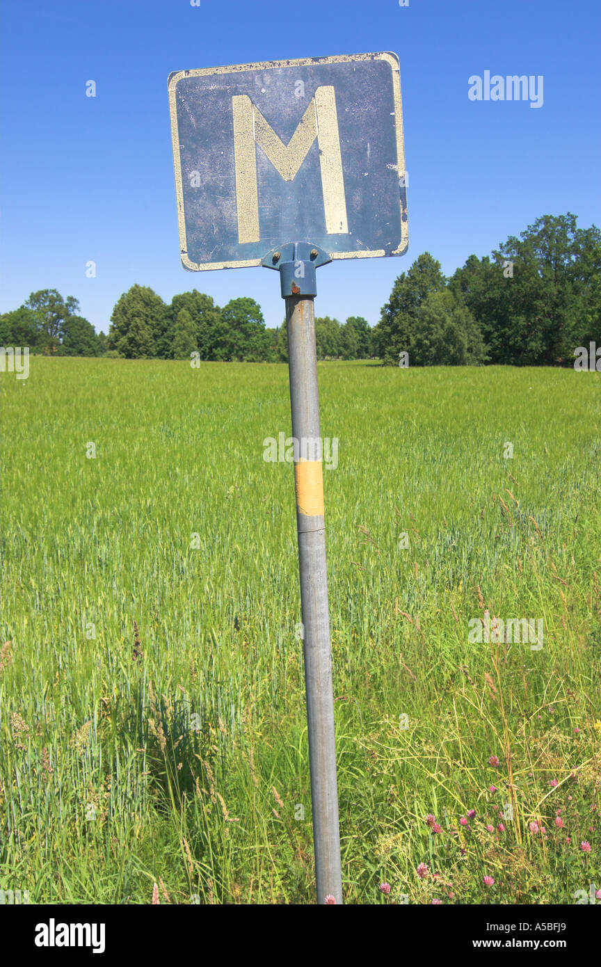 A vehicle passing place sign. Sweden Stock Photo - Alamy