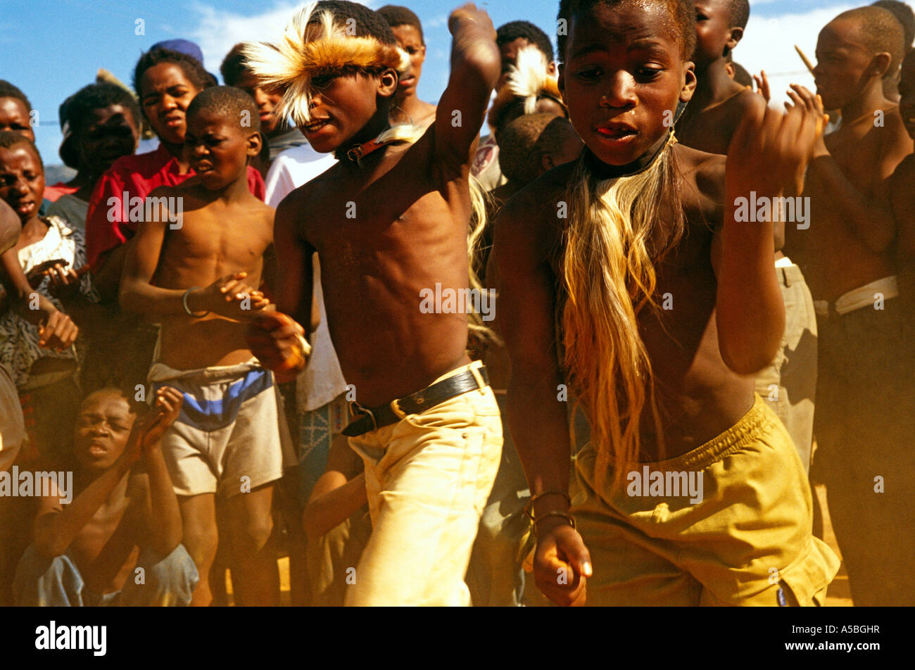 Indlamu dance hi-res stock photography and images - Alamy