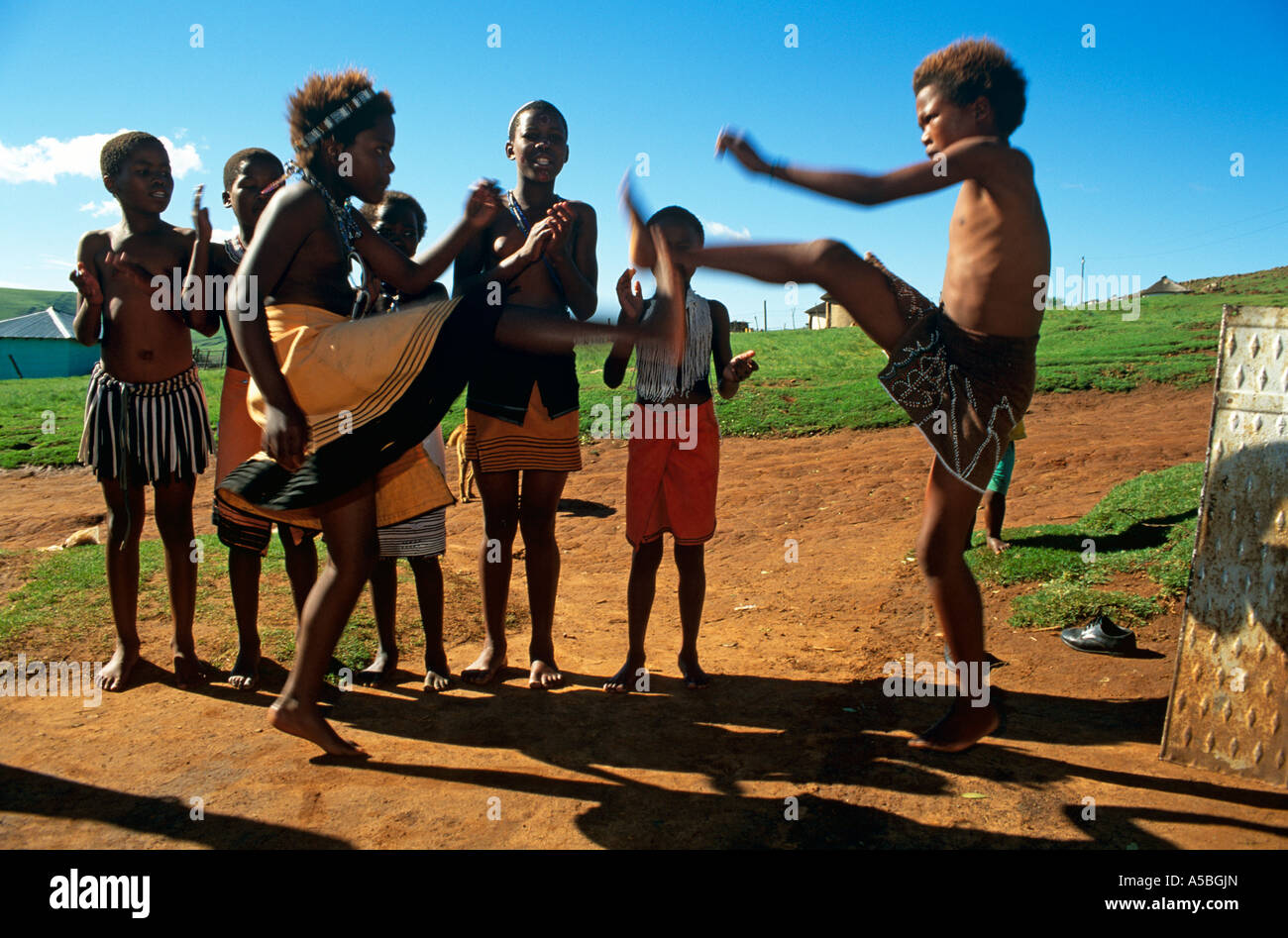 Indlamu dance hi-res stock photography and images - Alamy