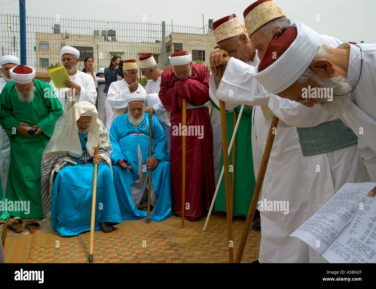 Mount Gerizim near Nablus The Samaritan community Passover sacrifice ...