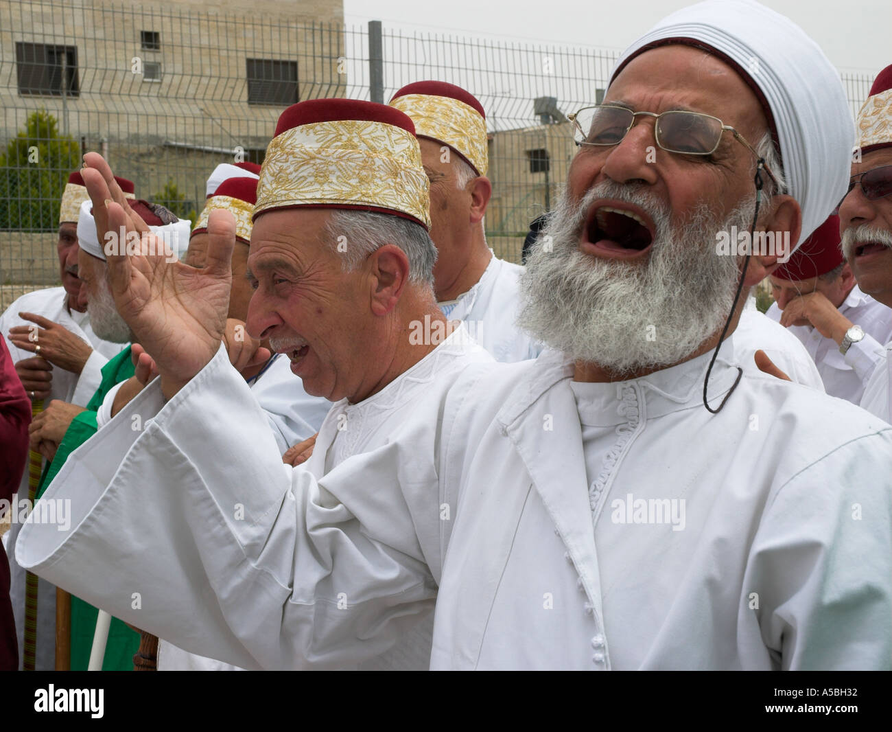 Mount Gerizim near Nablus The Samaritan community Passover sacrifice ...