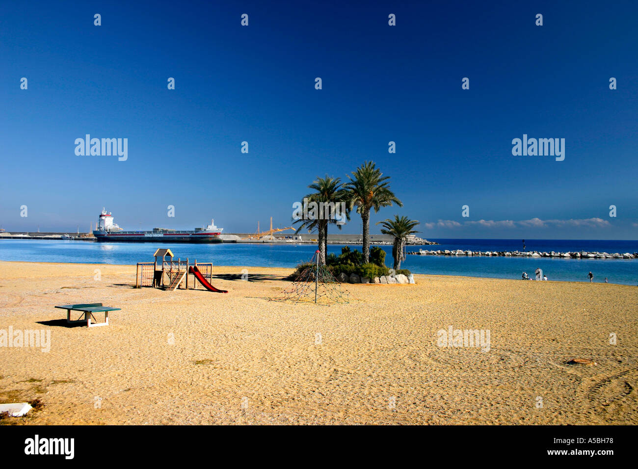 Port of garrucha hi-res stock photography and images - Alamy