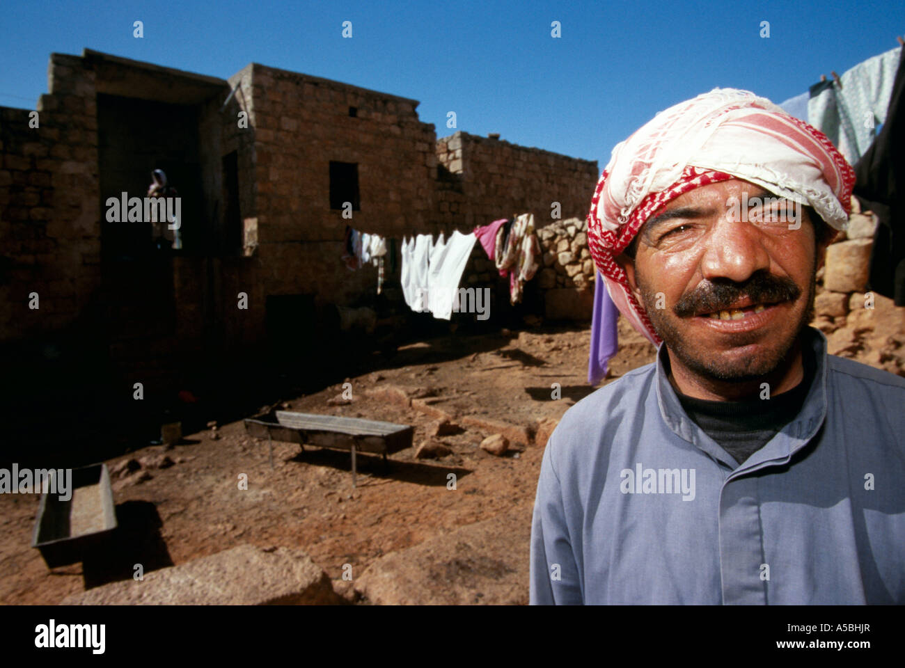 A man living in the lost city of Aleppo Syria Stock Photo - Alamy