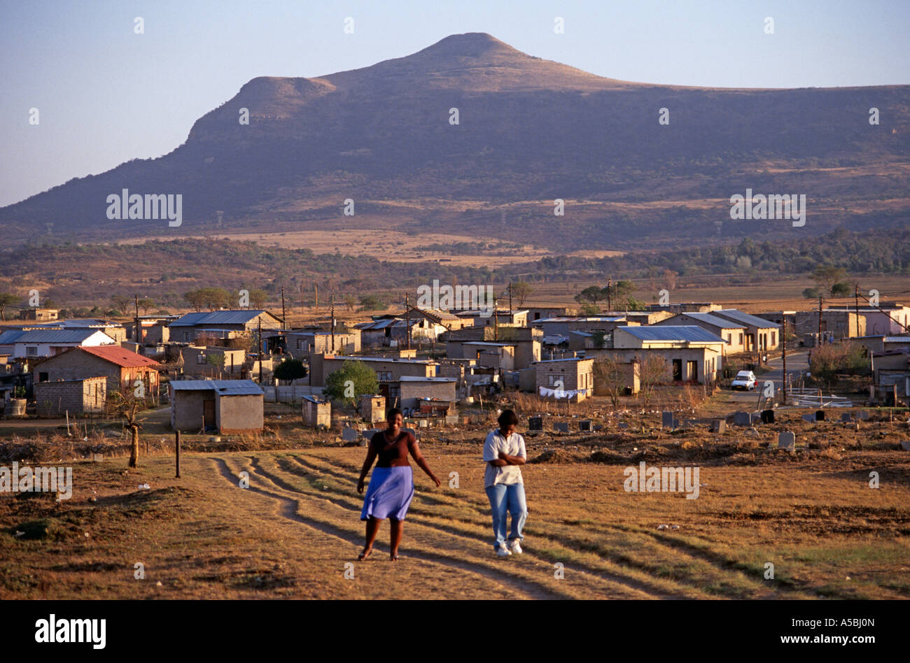 Rural settlement south africa hi-res stock photography and images - Alamy