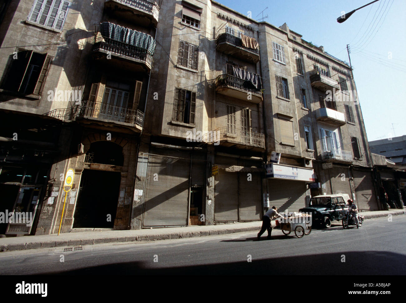 A street scene in Aleppo Syria Stock Photo - Alamy