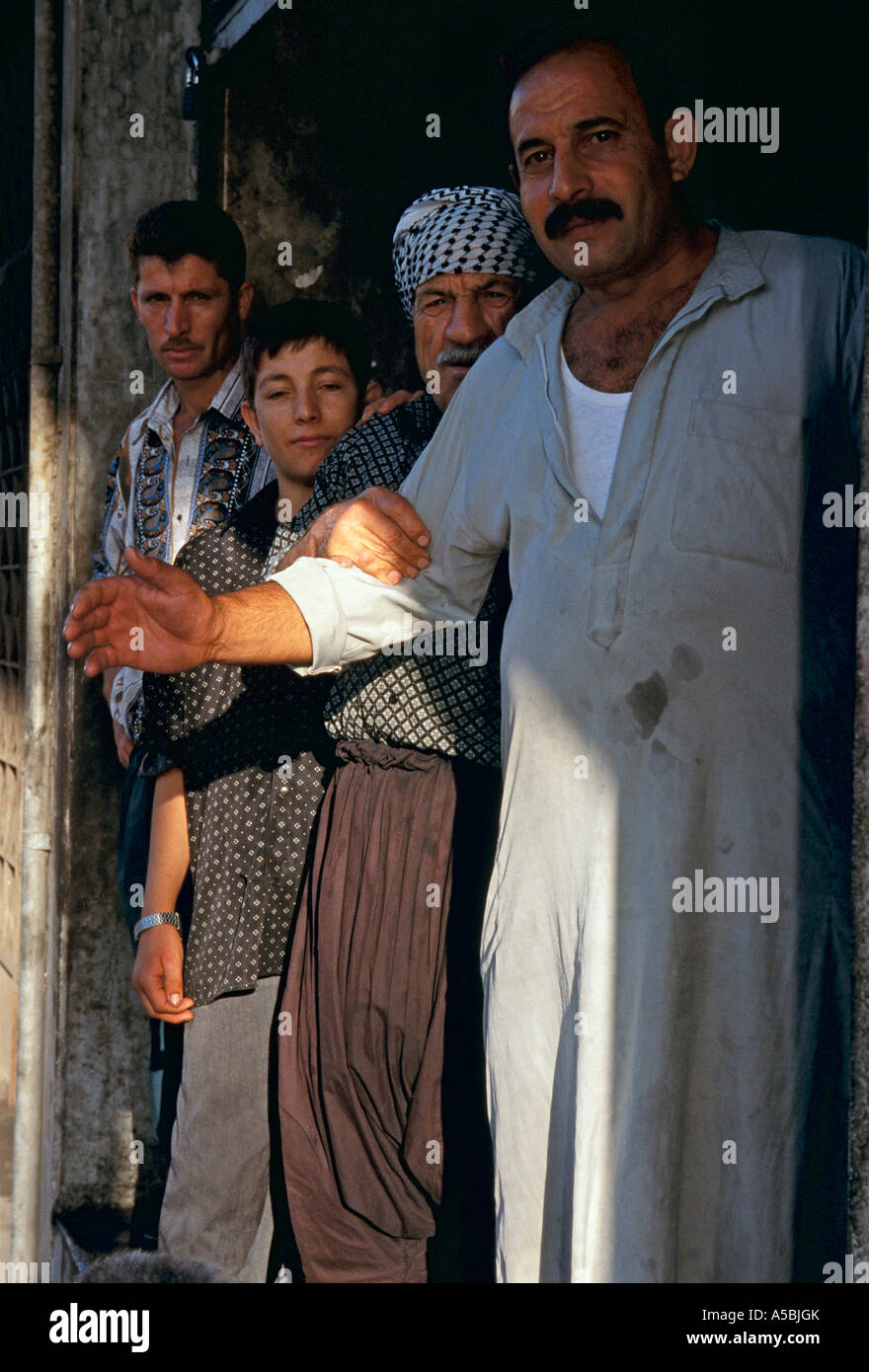 Syrian men hi-res stock photography and images - Alamy