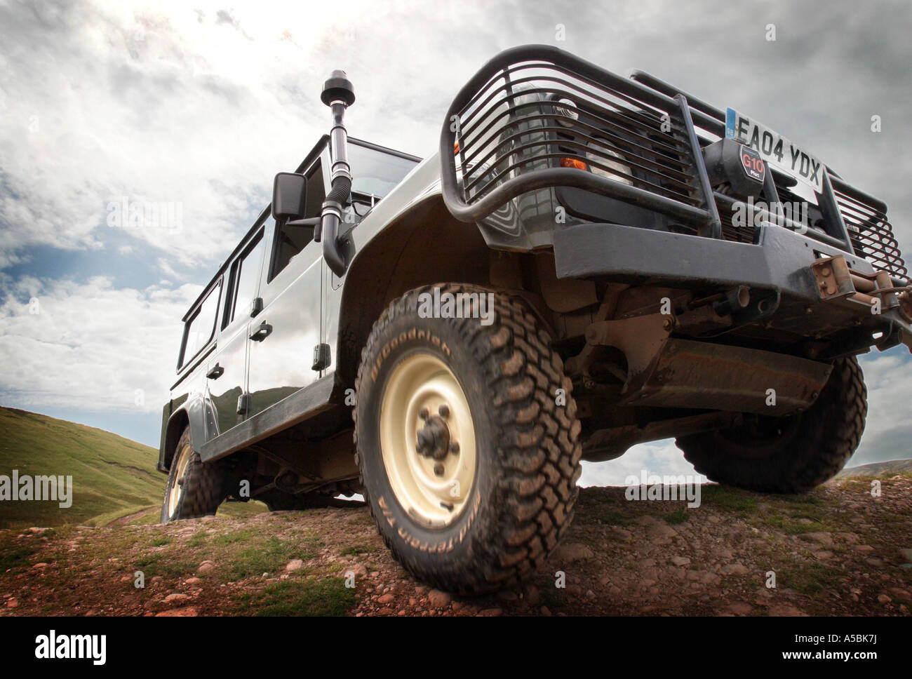 Landrover Defender Off Road Stock Photo - Alamy