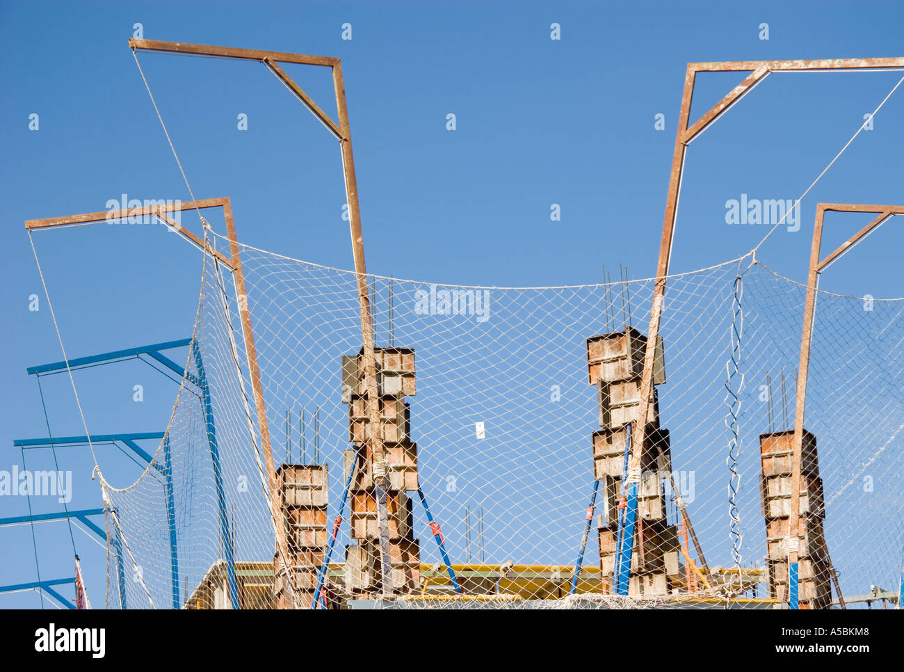 Building safety nets hi-res stock photography and images - Alamy