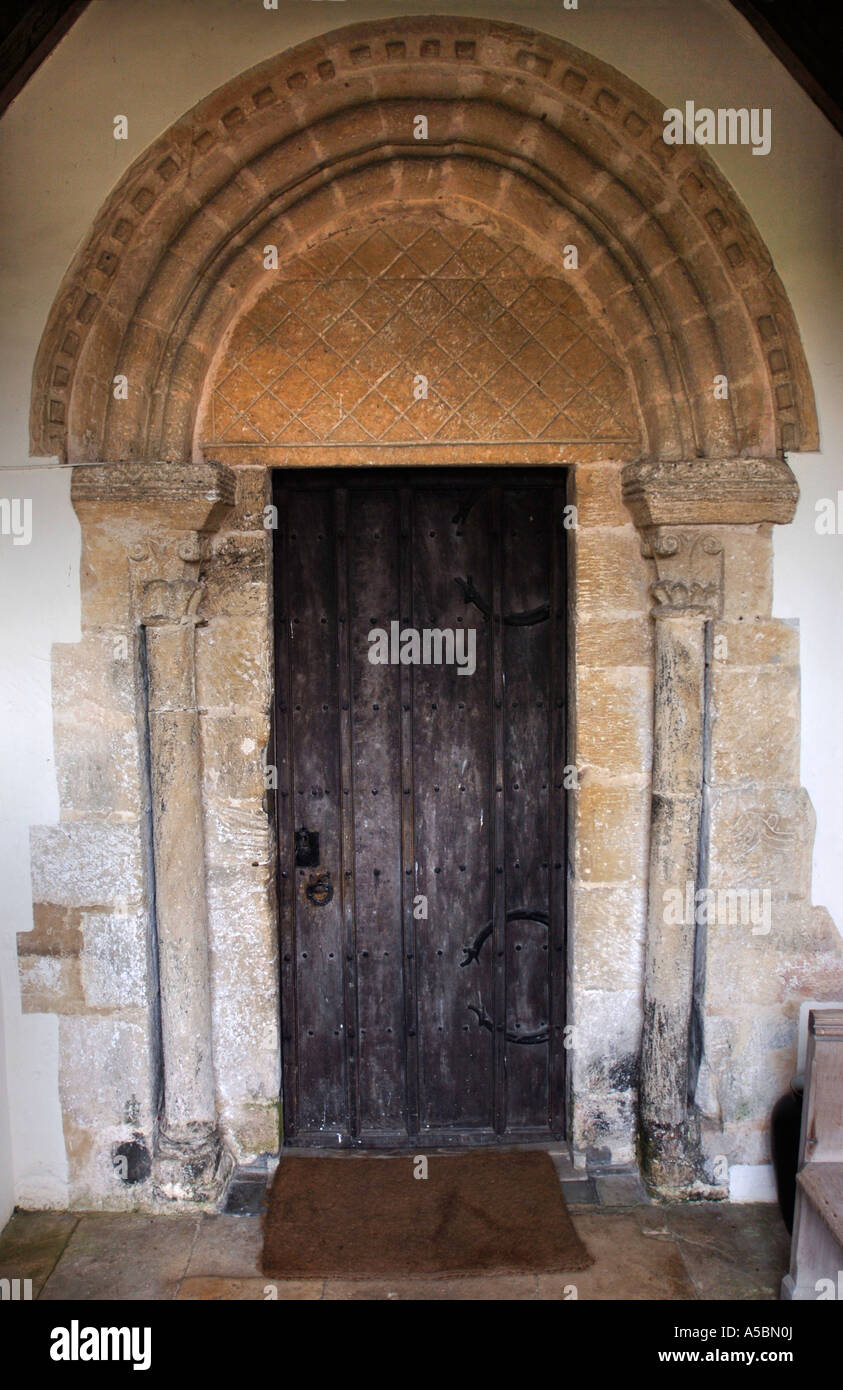 Arched door jamb hi-res stock photography and images - Alamy