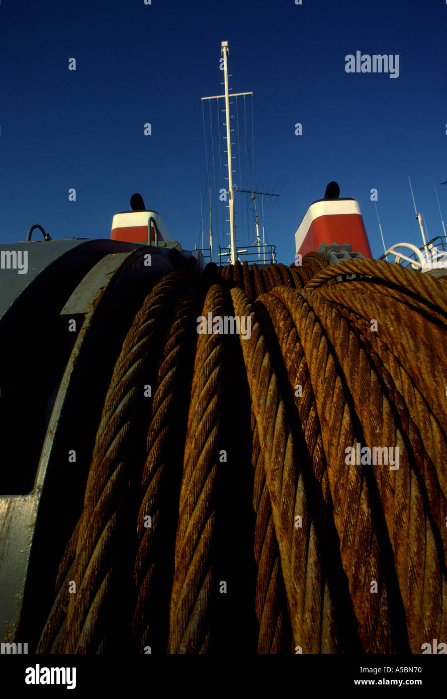 A close up of cable on an ocean tugboat Stock Photo - Alamy