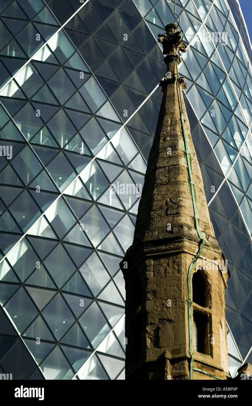 St Andrew Undershaft Anglican Church with the modern architecture of 30 ...
