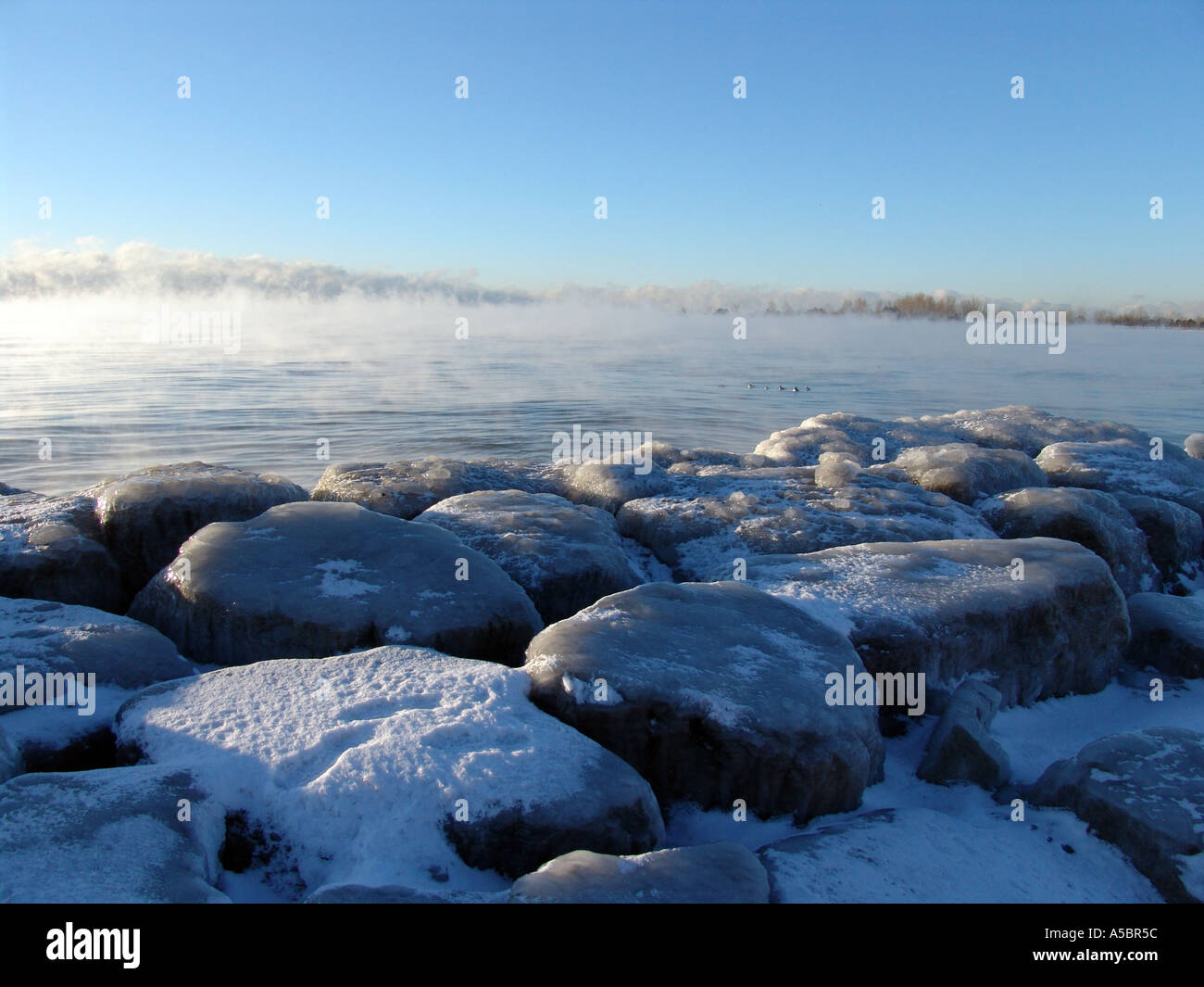 ice floes on edge of lake Stock Photo - Alamy