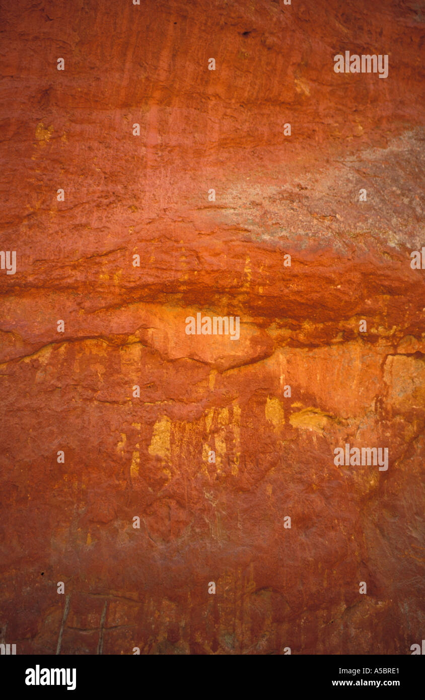 Red ochre dye hi-res stock photography and images - Alamy