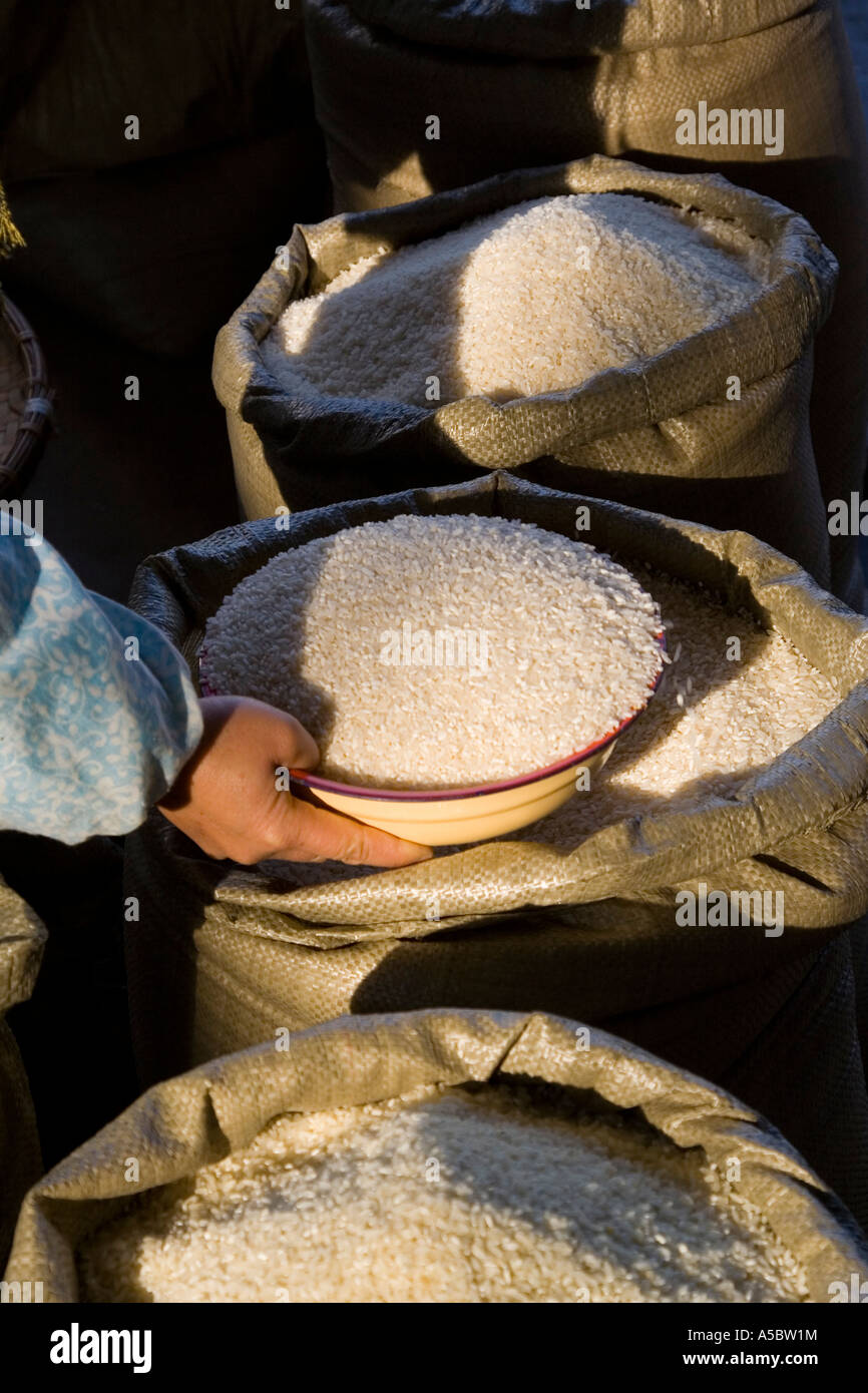 Rice bulk hi-res stock photography and images - Alamy