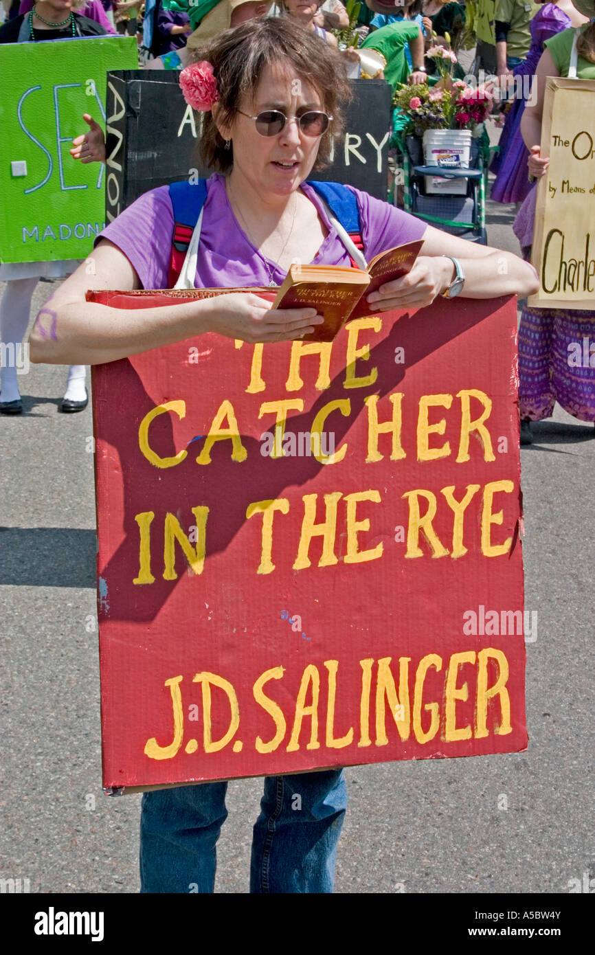 Banned books hi-res stock photography and images - Alamy