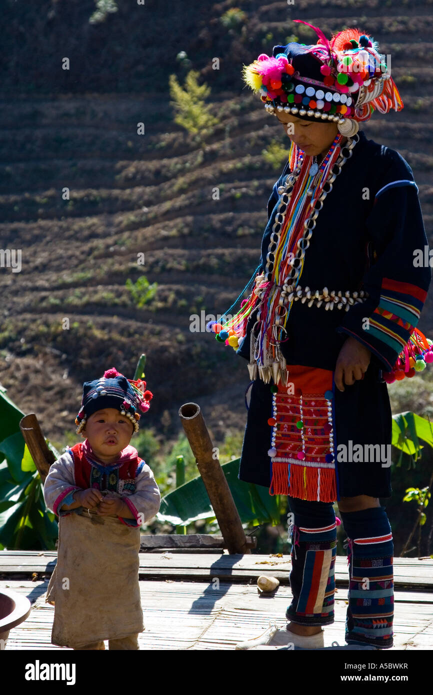China youth ceremony hi-res stock photography and images - Alamy
