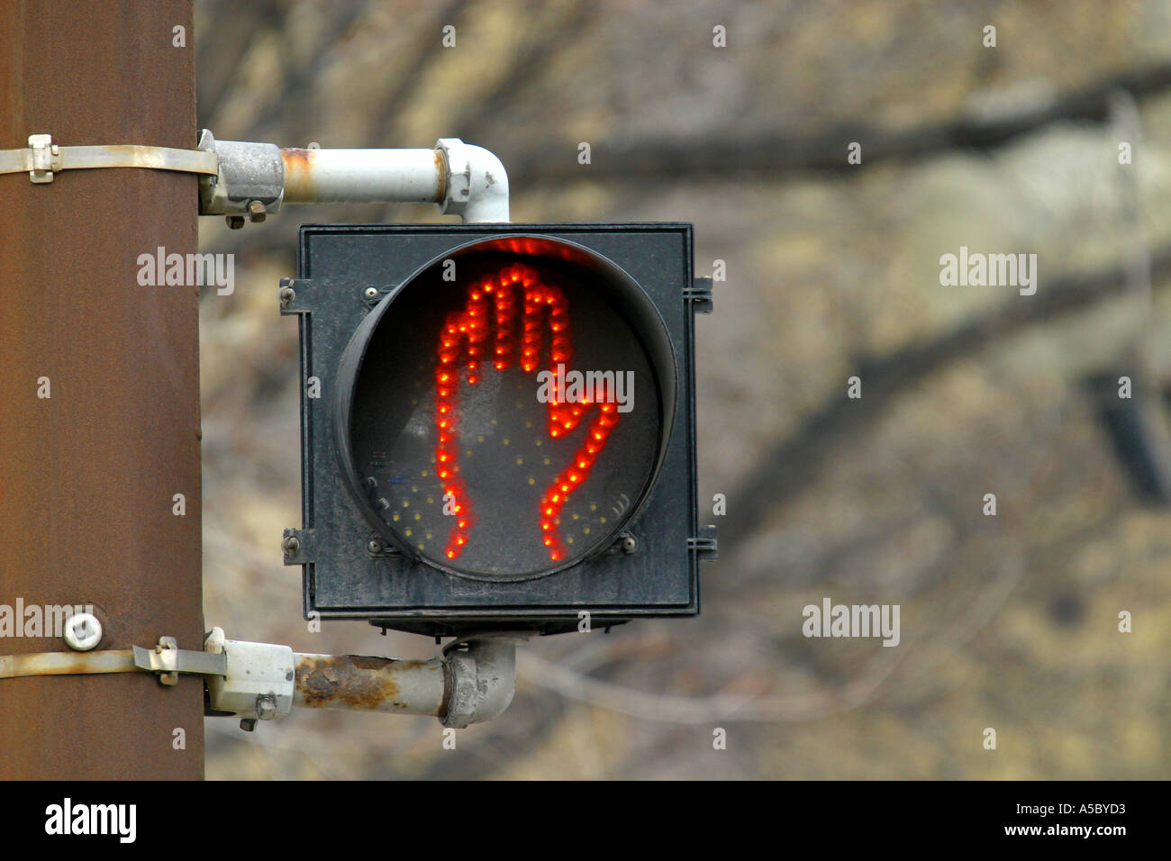 Hand stop red signals hi-res stock photography and images - Alamy