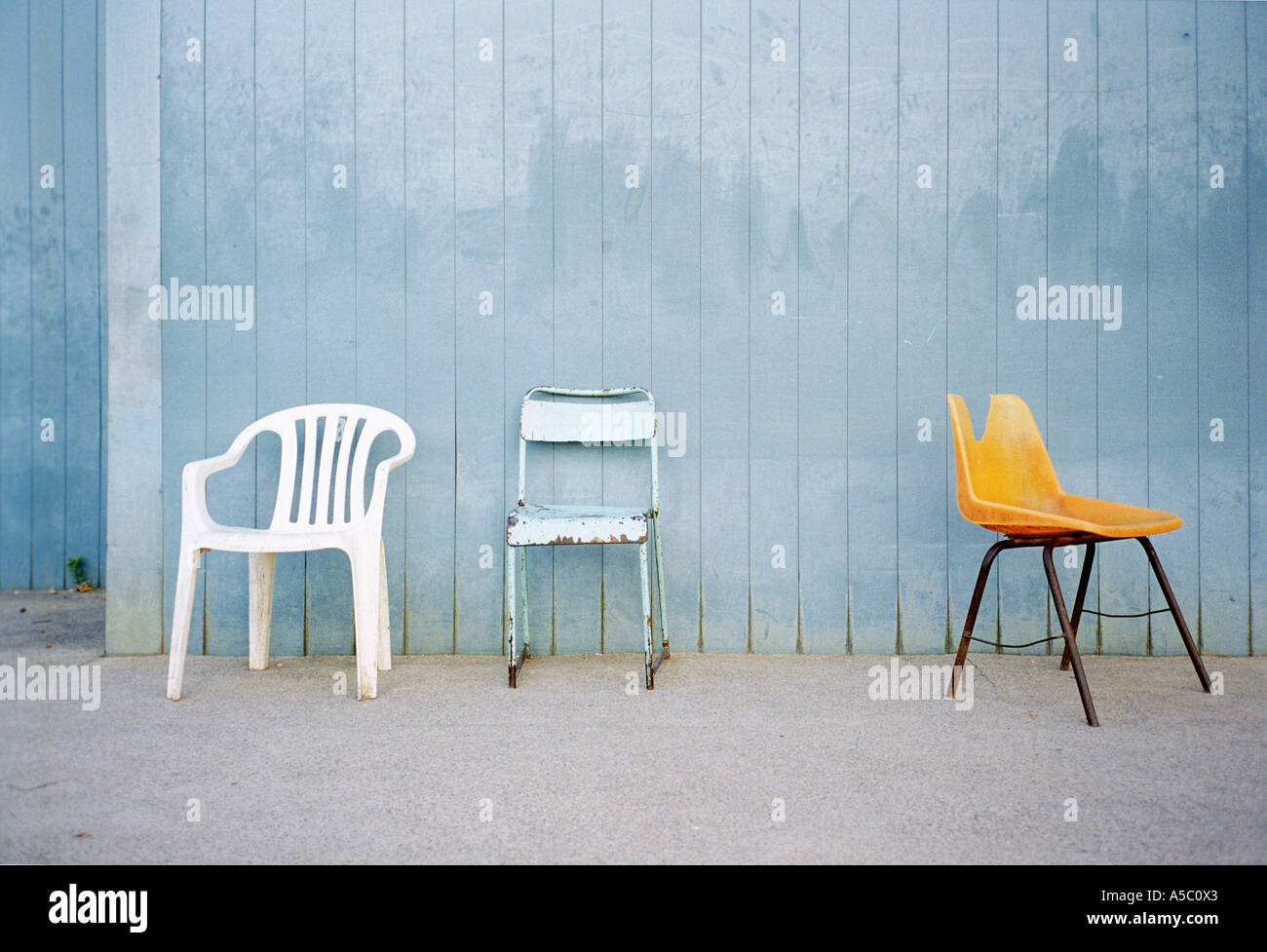 White wall paneling images hi-res stock photography and images - Alamy