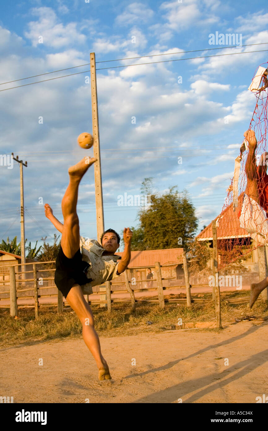 Young Men Playing Kataw Hongsa Laos Stock Photo - Alamy