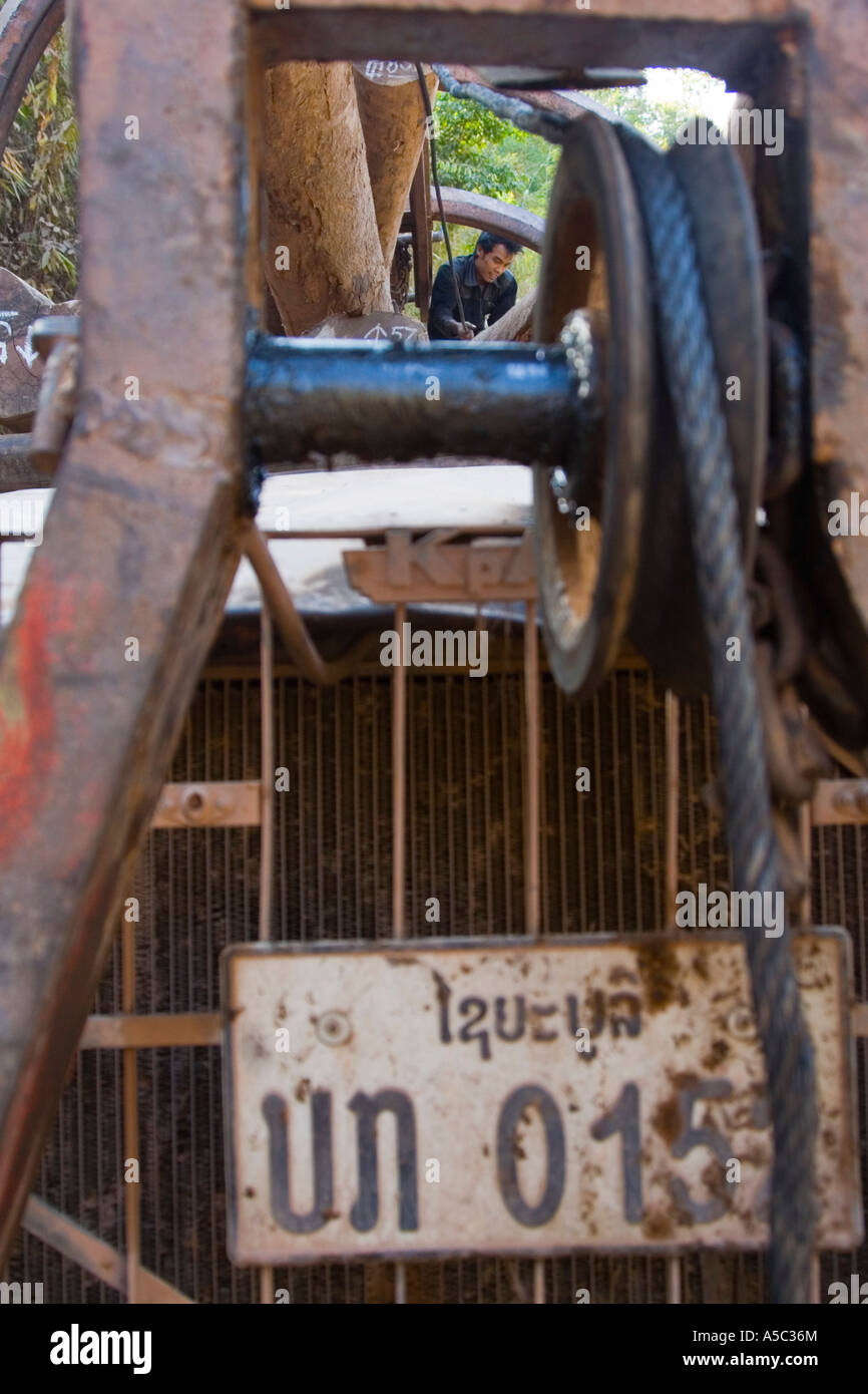 Truck load of logs hi-res stock photography and images - Alamy