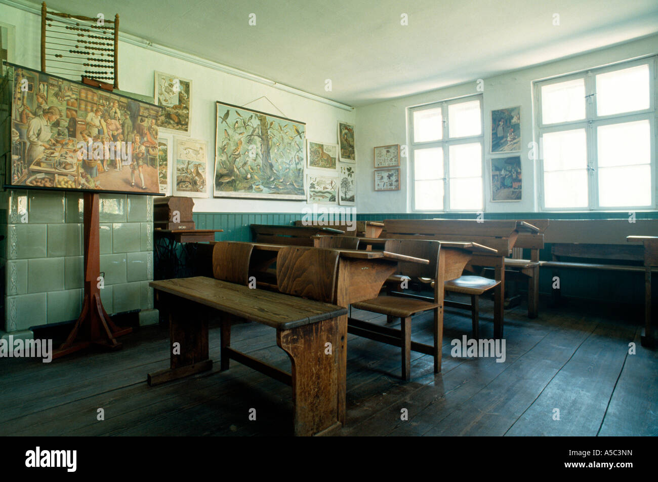 19th Century Classroom Stock Photos & 19th Century Classroom Stock ...
