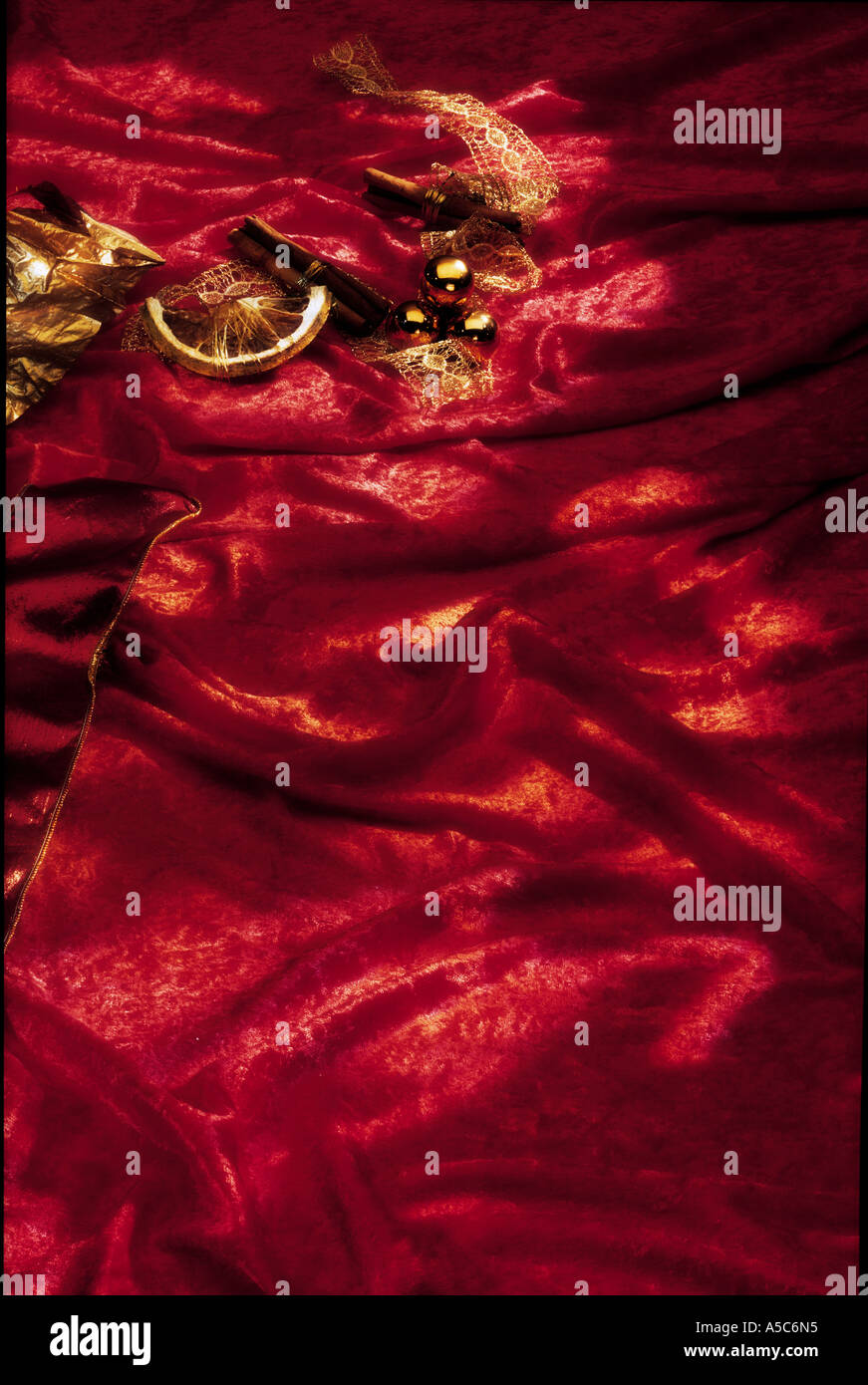 Velvet and silk materials hi-res stock photography and images - Alamy