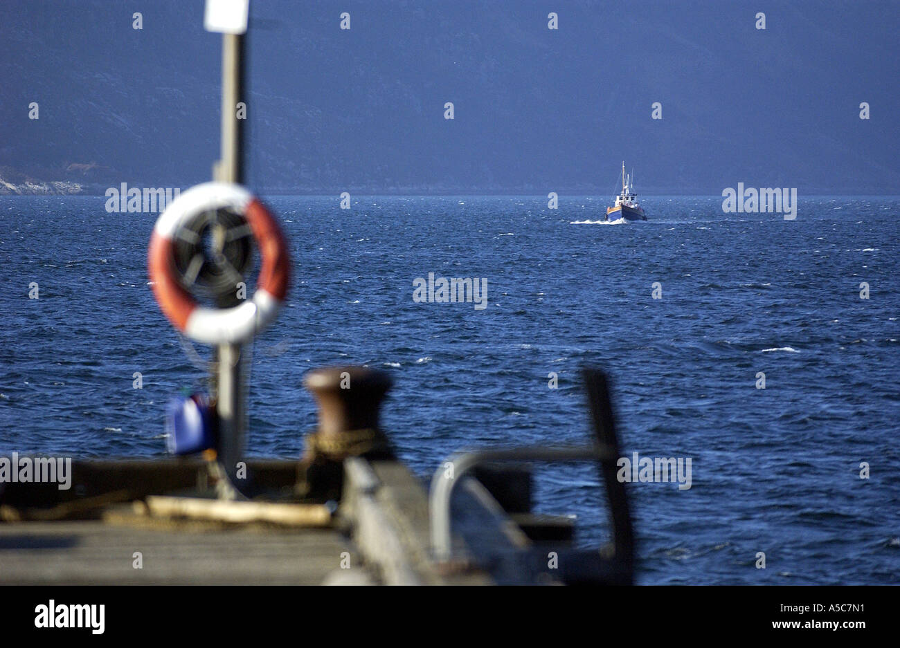 The Western Isles ferry from Mallaig to Inverie Knoydart approaches the ...