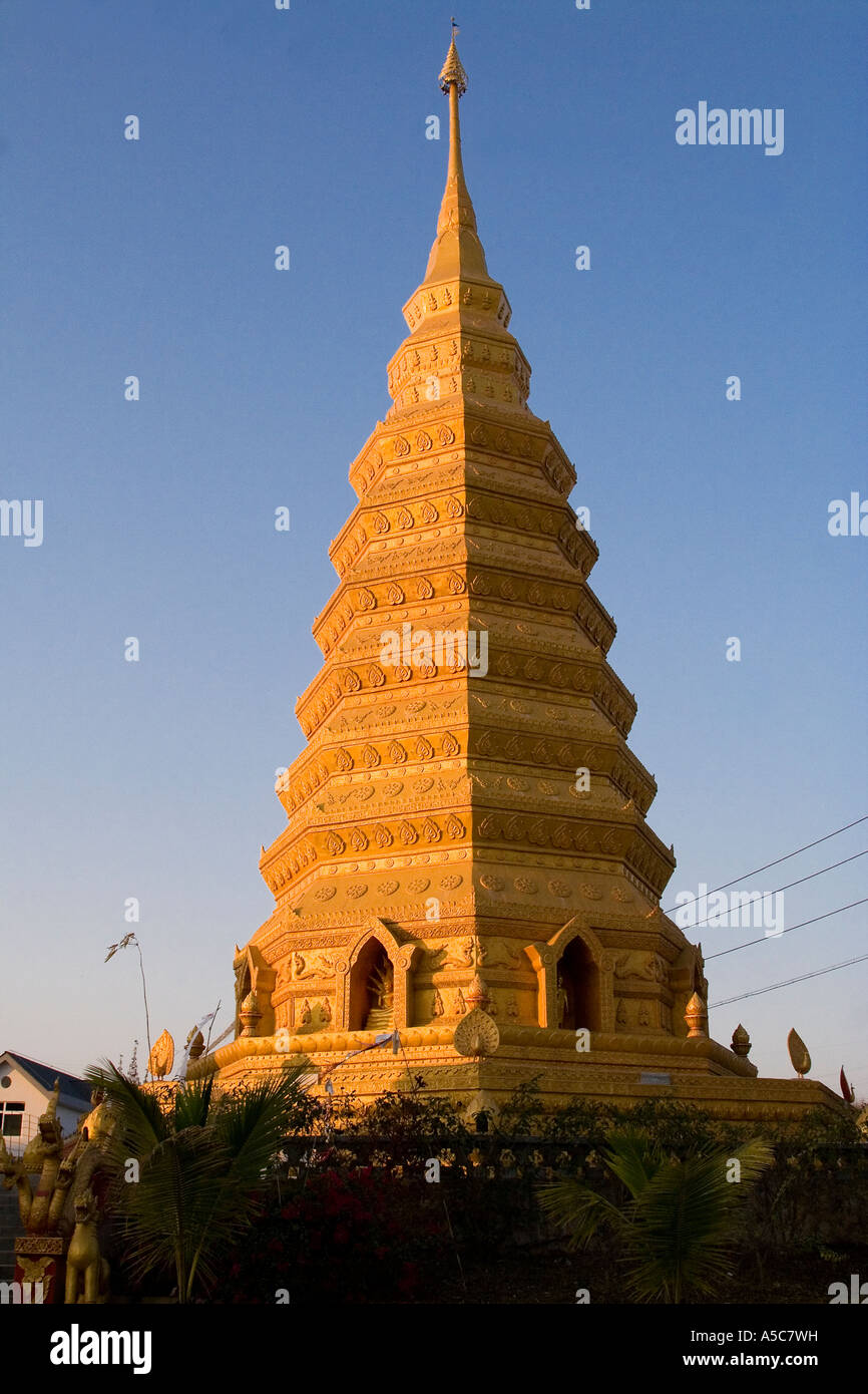 China yunnan xishuangbanna jinghong dai hi-res stock photography and ...