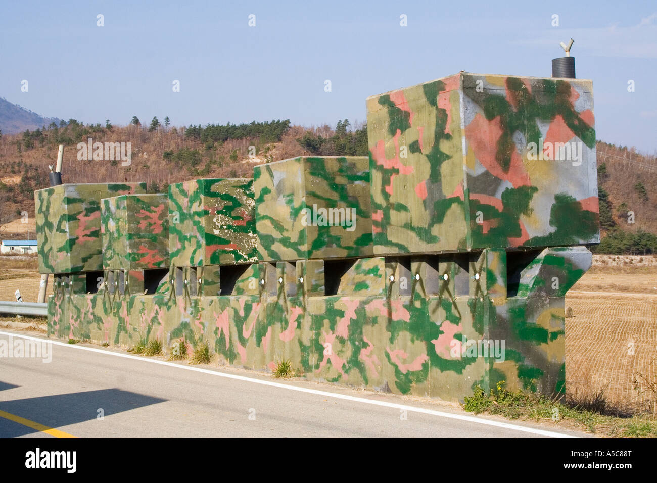 Road block dmz korea hi-res stock photography and images - Alamy