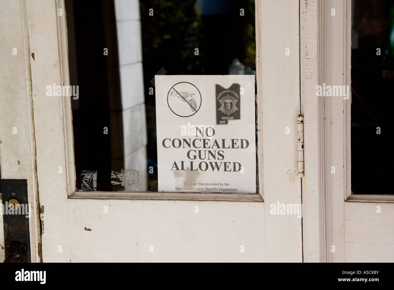 Missouri MO USA The courthouse in Hermann MO A sign of no concealed ...