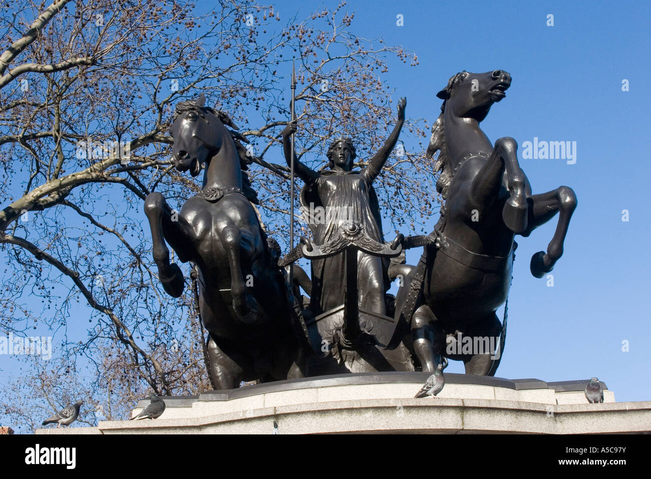 Statue of Boudica with chariot and leaping horses, located on ...