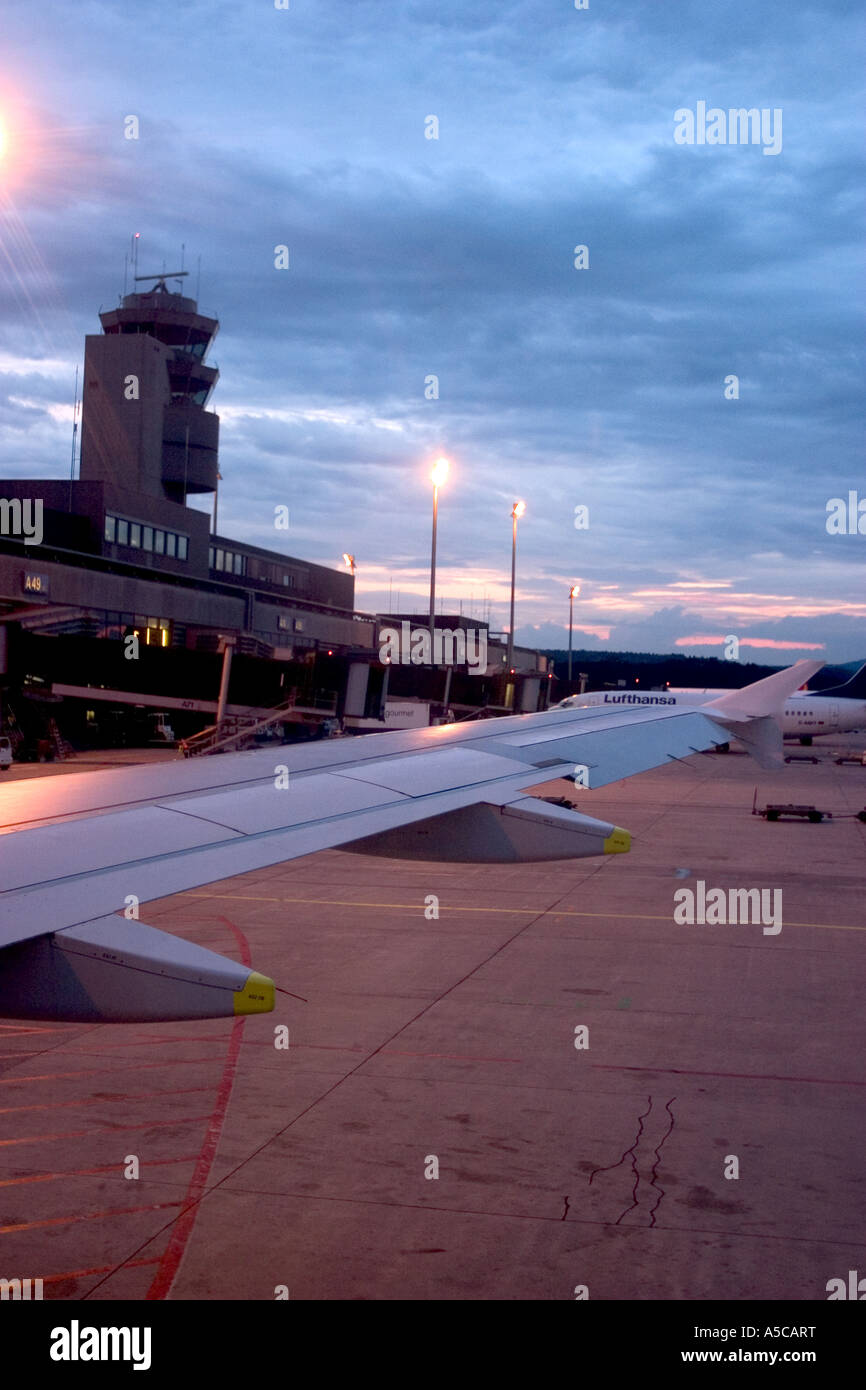 wings of plane in airport Stock Photo - Alamy