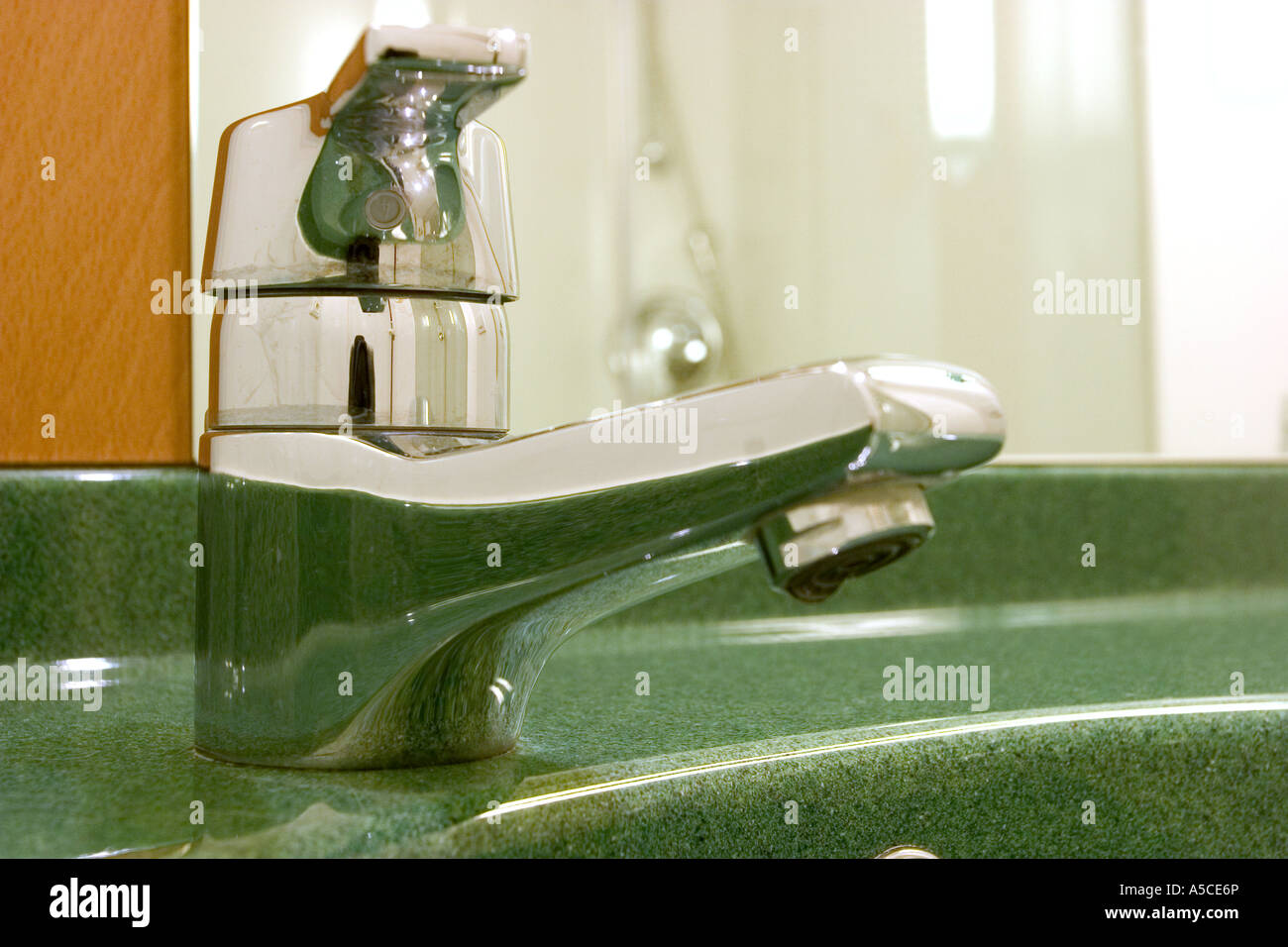 Hot flushing water hi-res stock photography and images - Alamy
