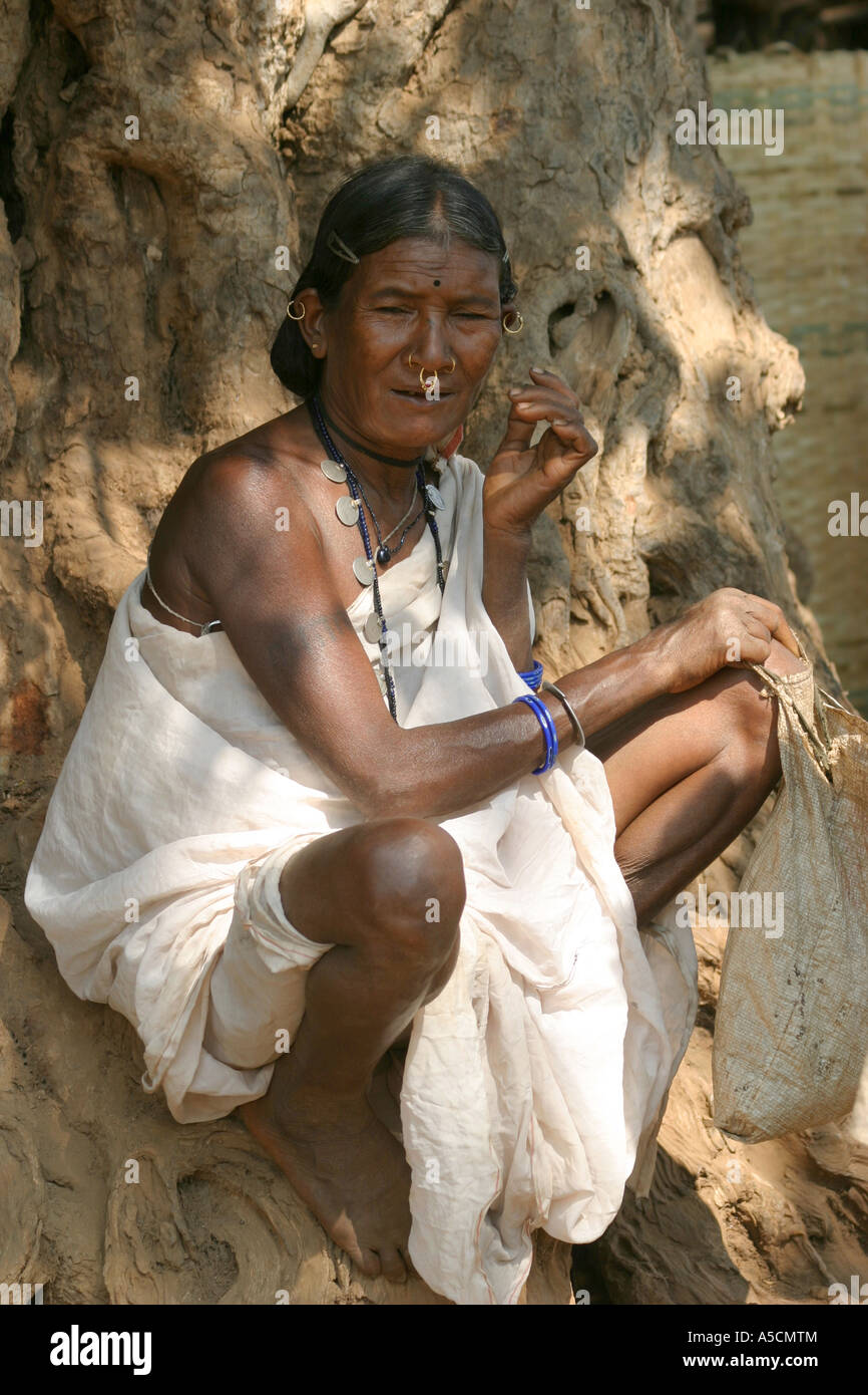 Colorful Desia Kondh tribal people are a distinctive minority group in ...