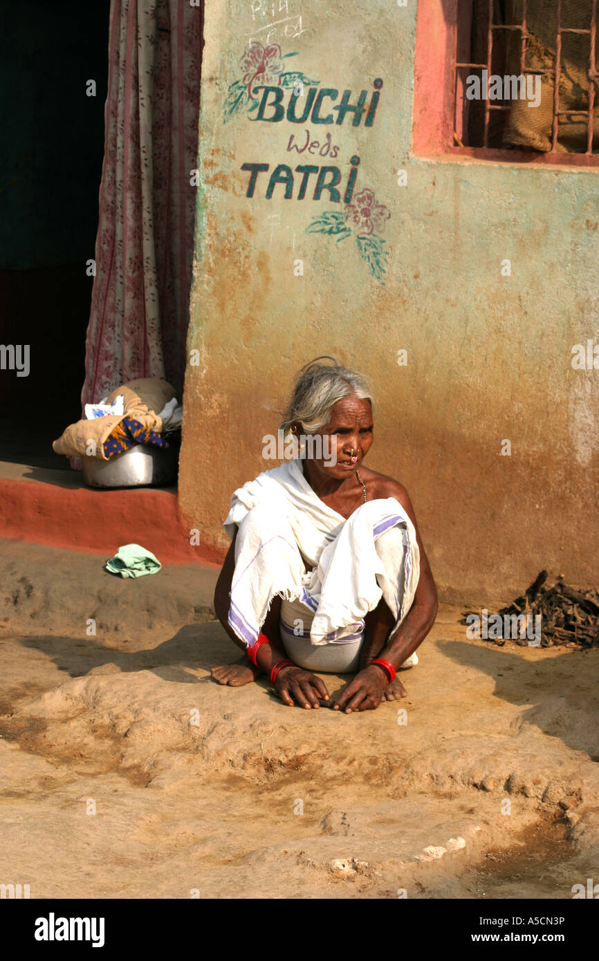 Colorful Desia Kondh tribal people are a distinctive minority group in ...