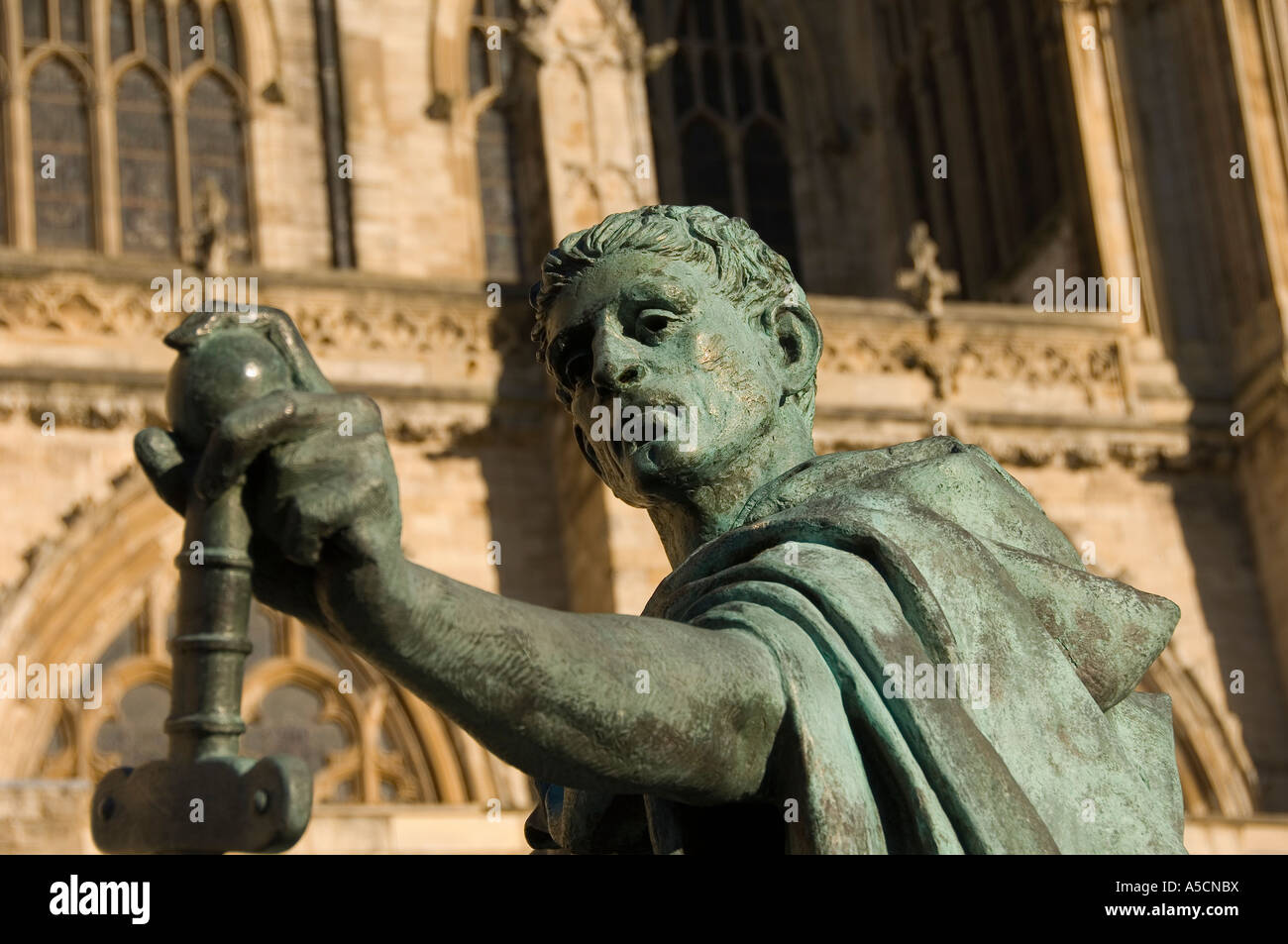 Roman emperor statue seated hi-res stock photography and images - Alamy