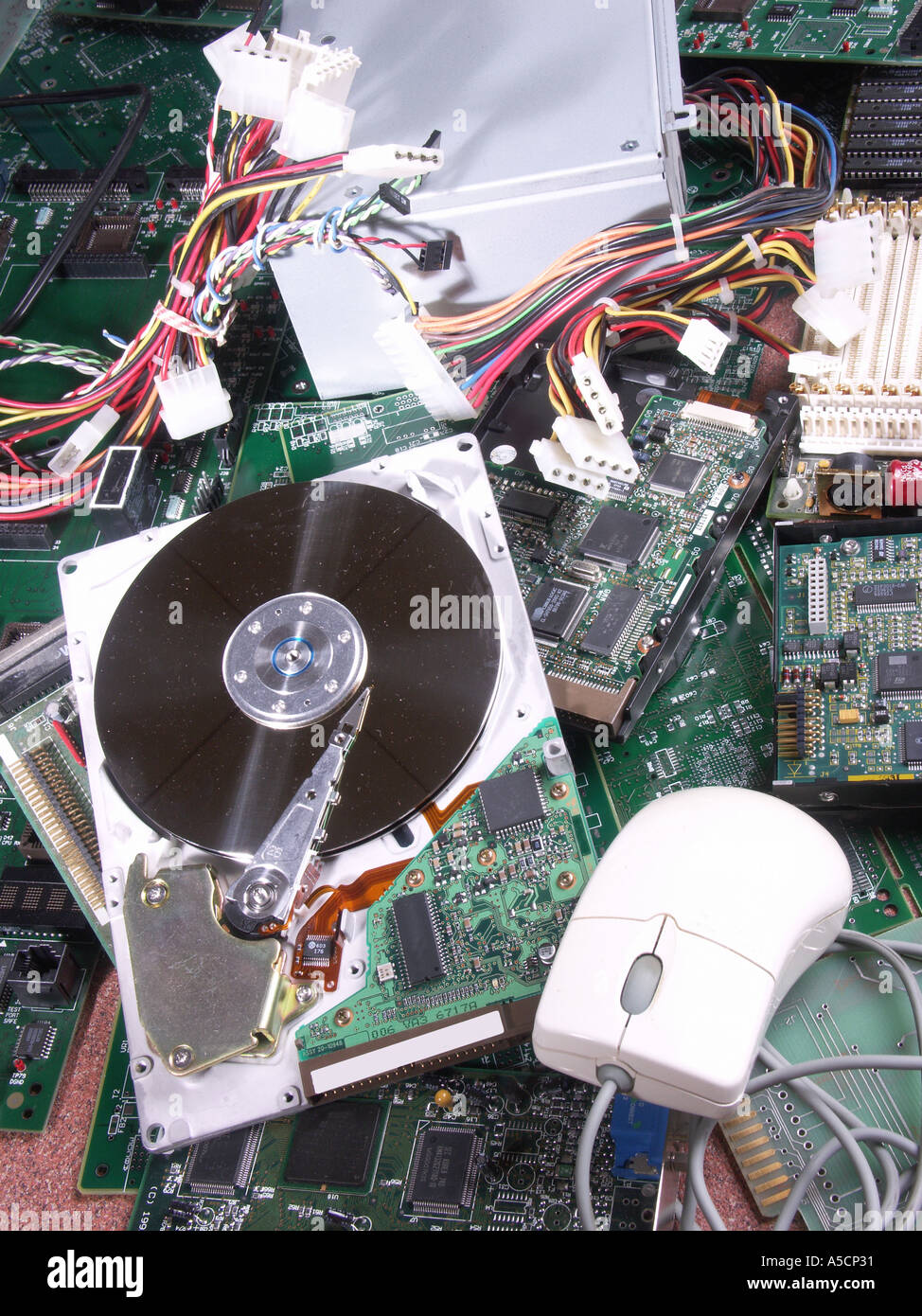 Outdated computers hi-res stock photography and images - Alamy