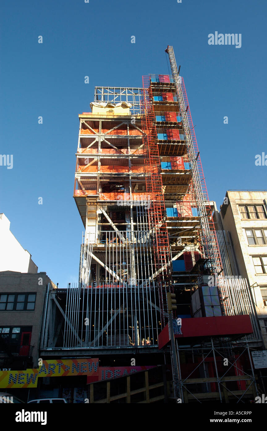 Construction for the New Museum of Contemporary Art on the Bowery in ...
