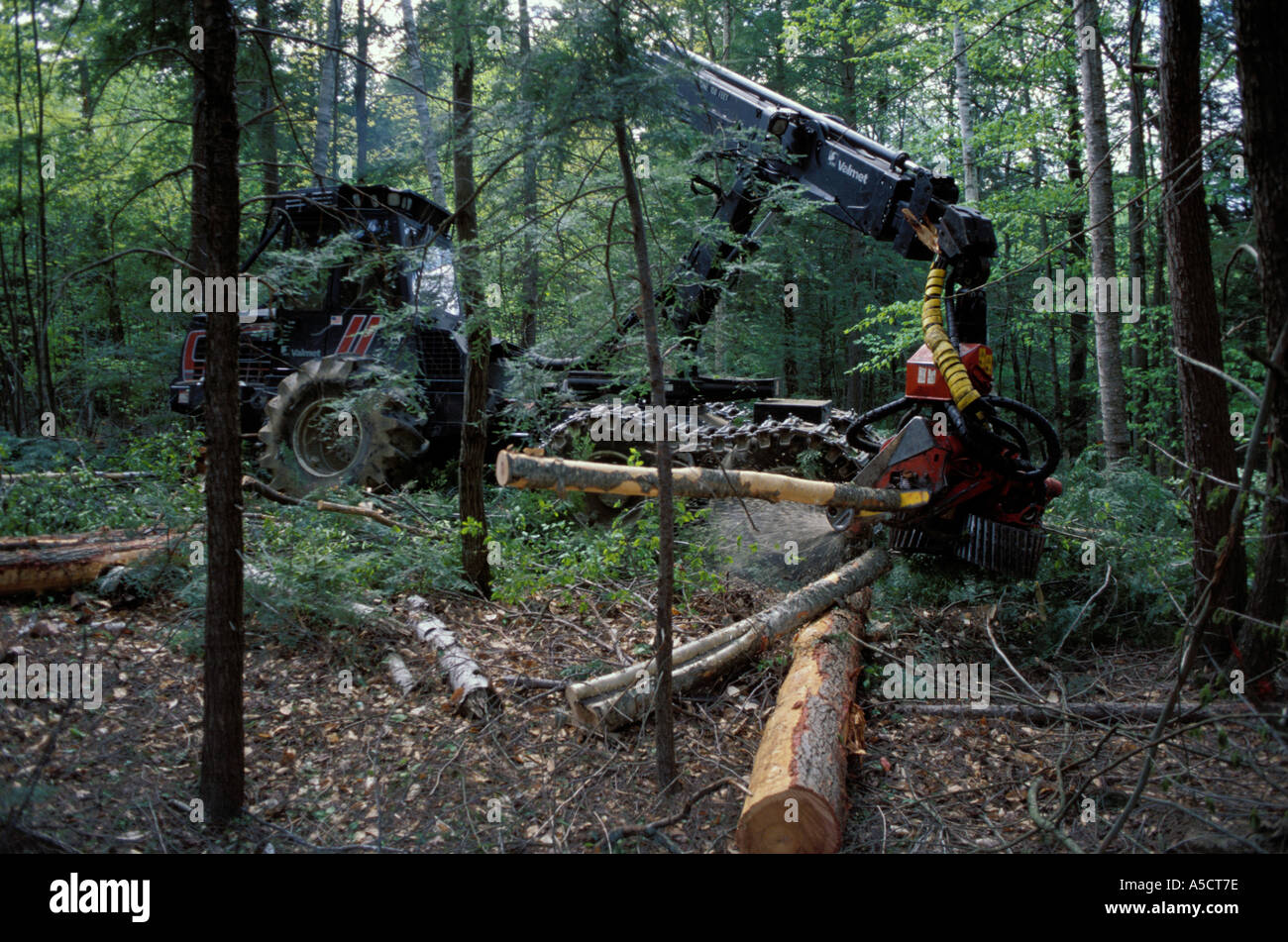 Valmet hi-res stock photography and images - Alamy