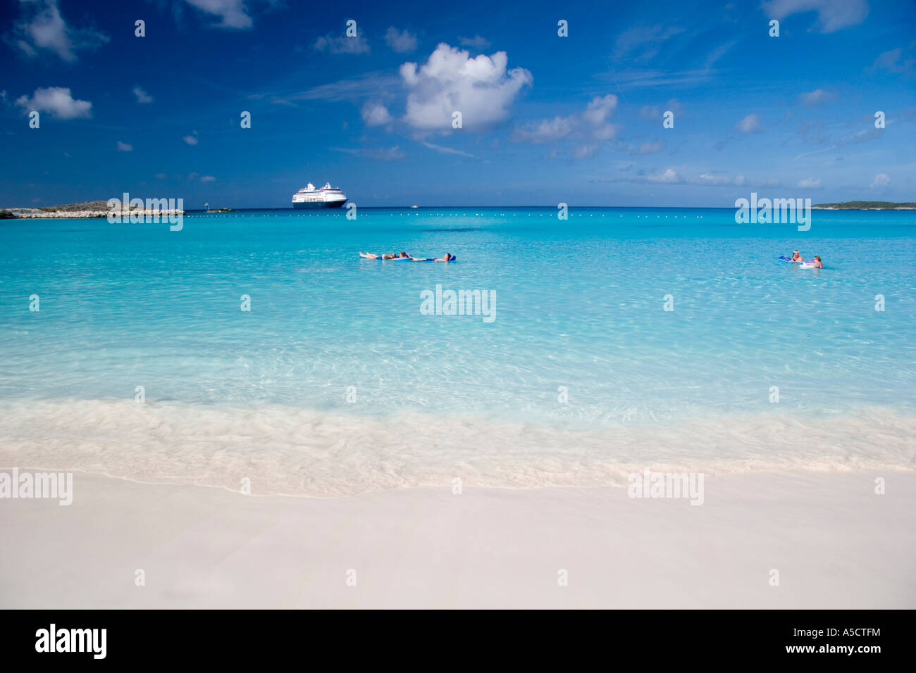 Half Moon Cay beach Bahamas with Holland America cruise ship ms Veendam ...