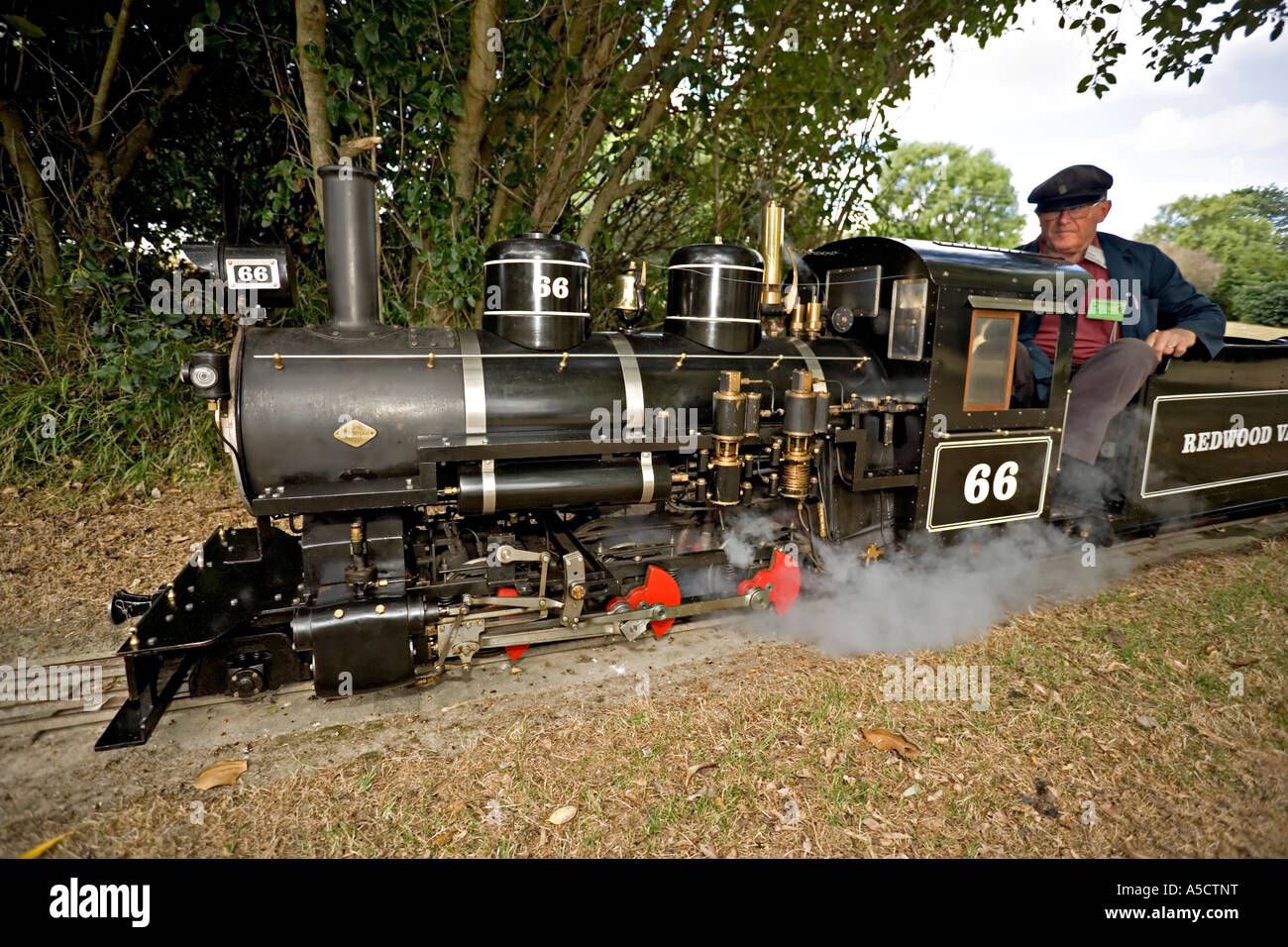 Driver scale model steam locomotive hi-res stock photography and images ...