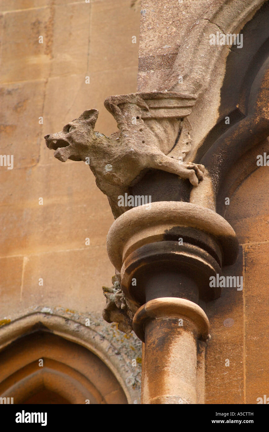 Devil gargoyle uk hi-res stock photography and images - Alamy