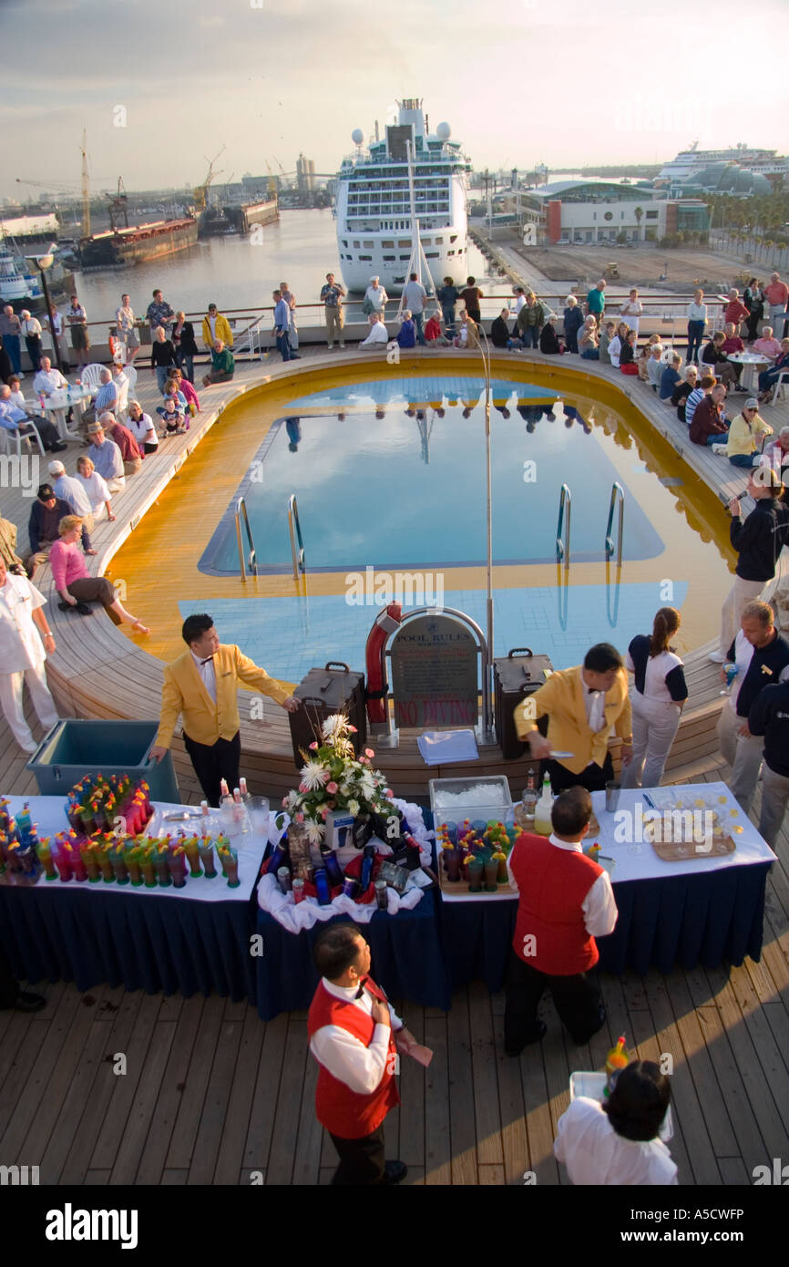 Holland America cruise ship ms Veendam at or departing Tampa Florida ...