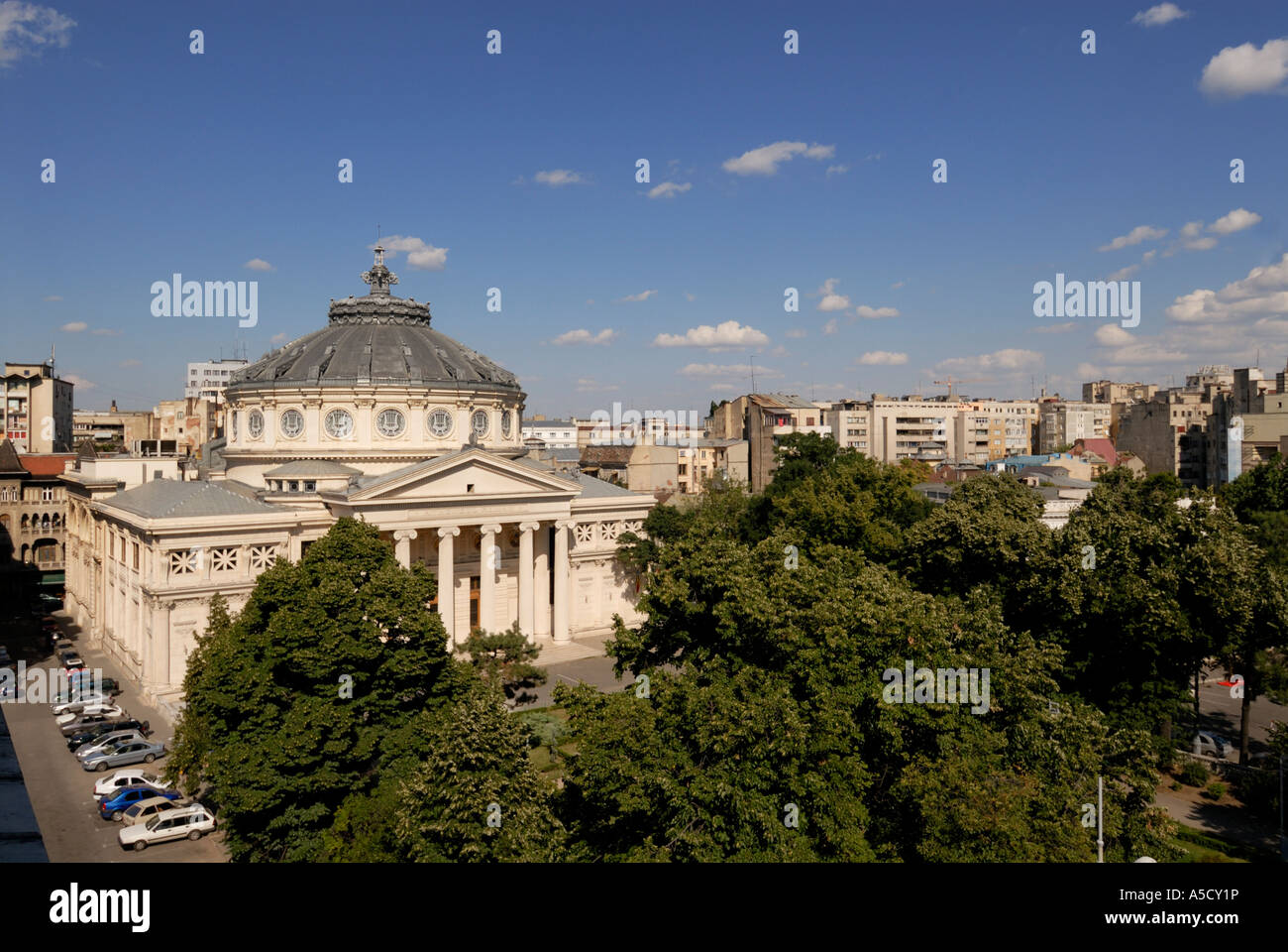Central park bucharest High Resolution Stock Photography and Images - Alamy