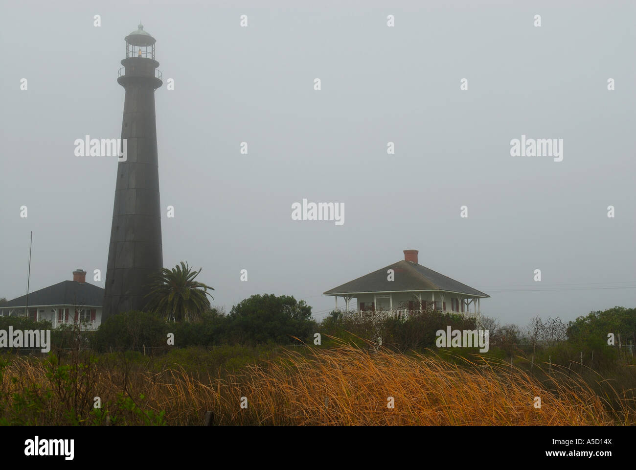 117 feet tall hi-res stock photography and images - Alamy