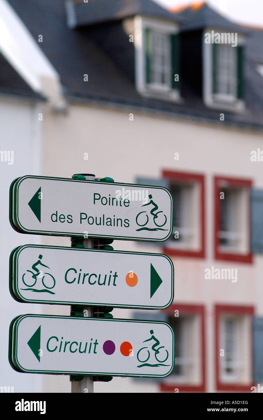 Directions signs in Sauzon village, Belle Ile en Mer Stock Photo - Alamy
