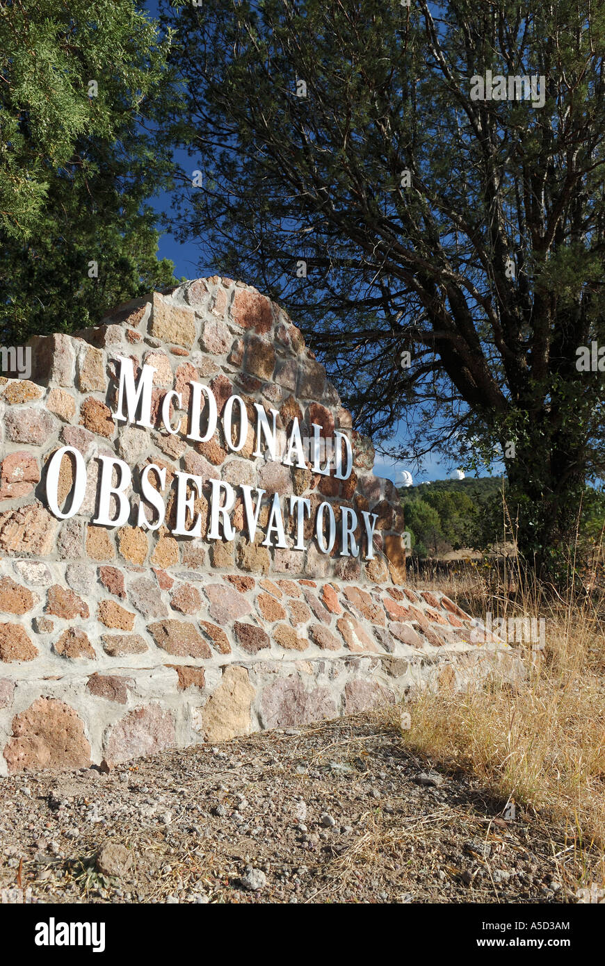 Mac donald observatory hi-res stock photography and images - Alamy