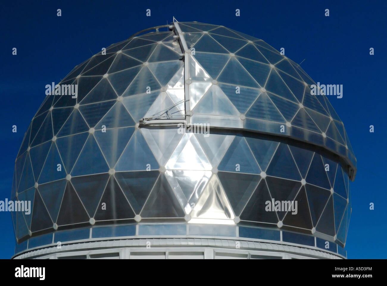 Mac donald observatory hi-res stock photography and images - Alamy